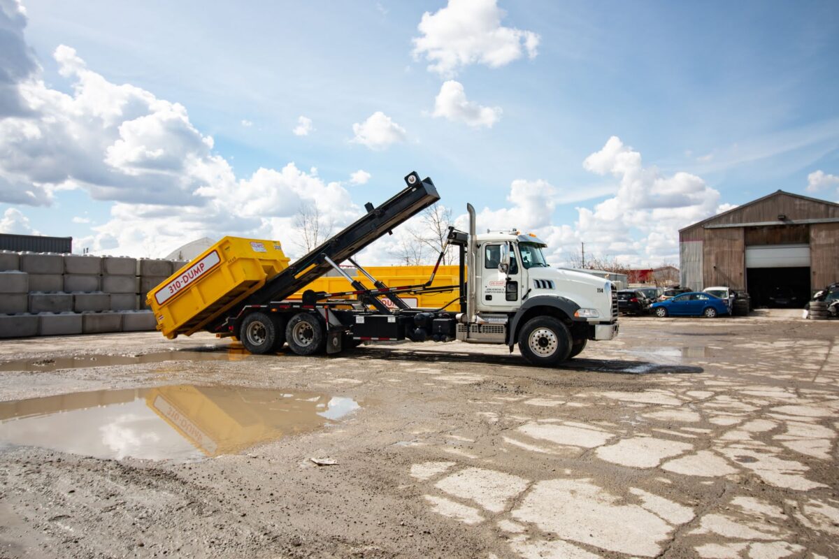 Roll-Off Bin Rentals For Businesses - 310 DUMP Alberta