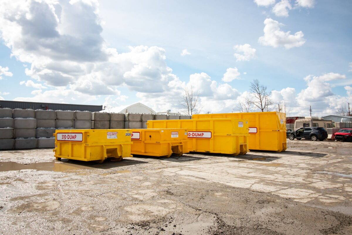 Roll-Off Bin Rentals For Businesses - 310 DUMP Alberta