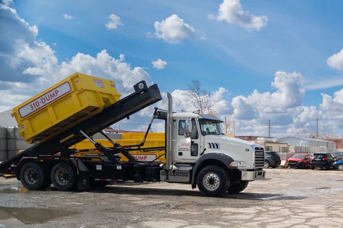 Roll Off Bins – 310 DUMP
